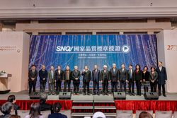 SNQ國家品質標章-生策會權威團隊為全民健康把關，嚴謹審視保健產品與醫事服務–27屆品質獎｜胰臟癌治療改寫歷史；胃癌預防獨步全球